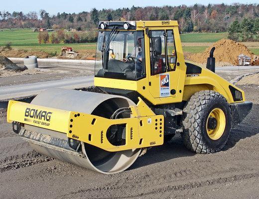 BOMAG BW 213 DH-4 +PLATTEN Single drum vibratory Roller PDF Parts Cata – Xperts Manual