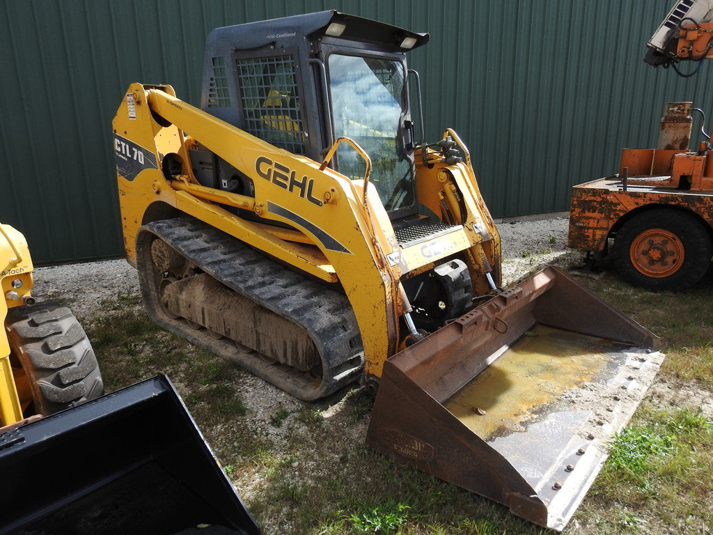 Gehl CTL70 Compact Track Loader PDF Service Repair Manual – Xperts Manual